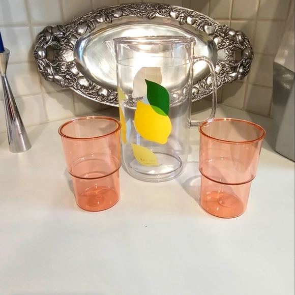kate spade | Dining | Nwt Kate Spade Lemon Pitcher W 2 Stackable Cups ...